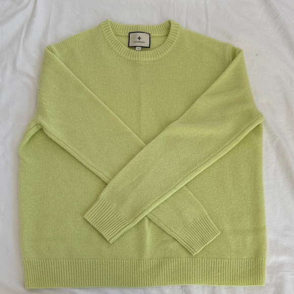 Tuckernuck | Sweaters | Tuckernuck Cashmere Sweater Yellowgreen Sz Xs ...